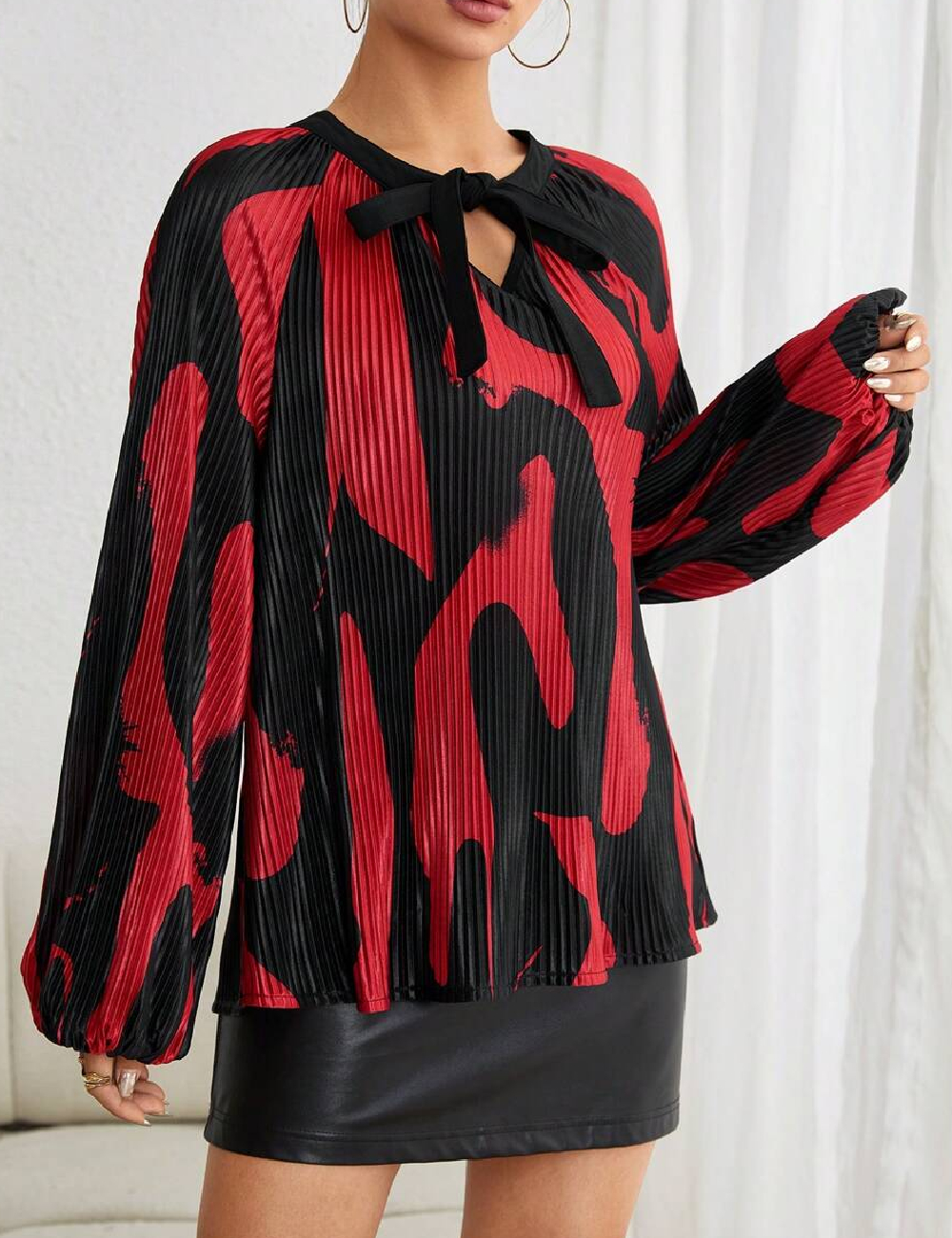 Bluza SHEIN, negru/rosu 470188 | evendi.ro